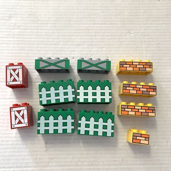 Lego | Toys | Lego Duplo Yellow Printed Brick Green Red Fence Farm 2x4 ...